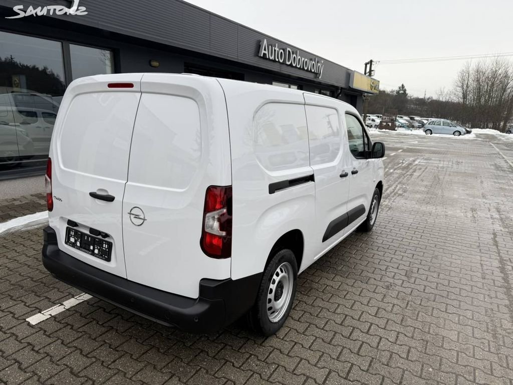 Opel Combo ihned k odběru. Provedení Van L2 (XL) 1.5 CDTi (75kW/102 za ...